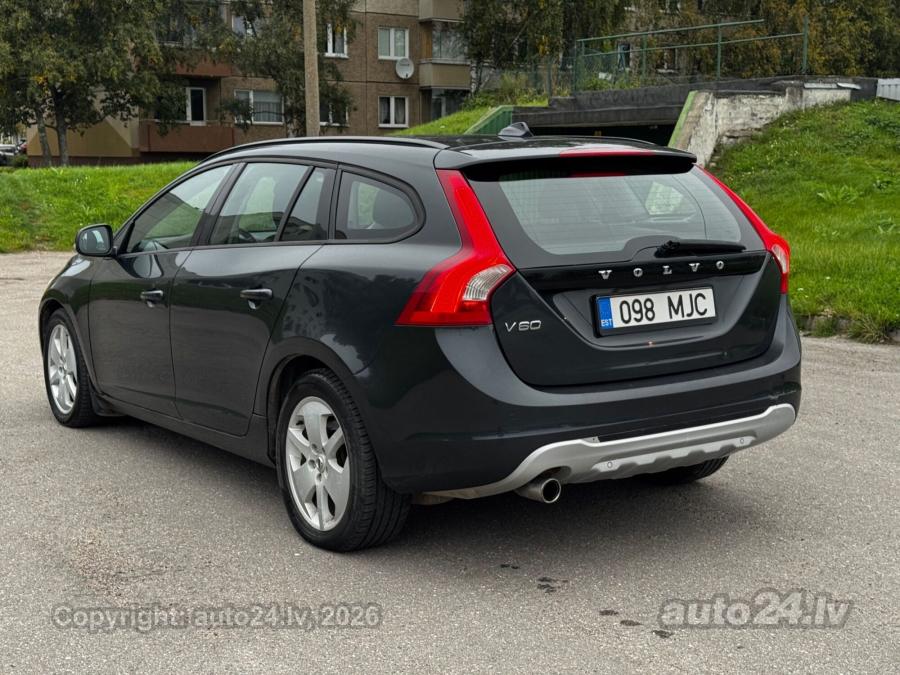 Серый Вольво B60 2012 в Таллин, объемом двигателя 1.60 л и пробегом 336 тыс. км за 3690 €, фото 4 на AUTOMOTO.COM.LV