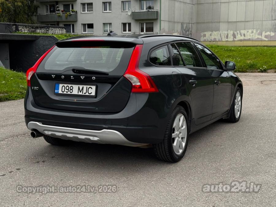 Серый Вольво B60 2012 в Таллин, объемом двигателя 1.60 л и пробегом 336 тыс. км за 3690 €, фото 5 на AUTOMOTO.COM.LV