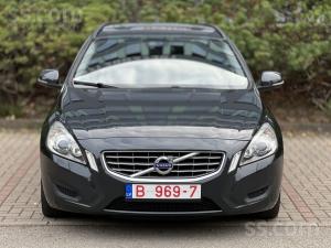 Серый Вольво B60 2012 в Рига, объемом двигателя 2.00 л и пробегом 250 тыс. км за 6200 €, фото 3 на AUTOMOTO.COM.LV