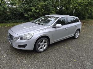 Pelēks Volvo V60 2012 Viļņa, ar dzinēja tilpumu 1.56 L un nobraukumu 215 tūkst. km par 4700 €, foto 7 vietnē AUTOMOTO.COM.LV