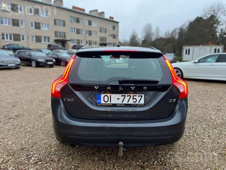 Pelēks Volvo V60 2013 Kuldīga, ar dzinēja tilpumu 2.00 L un nobraukumu 268 tūkst. km par 6290 €, foto 7 vietnē AUTOMOTO.COM.LV