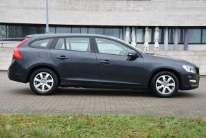 Pelēks Volvo V60 2013 Viļņa, ar dzinēja tilpumu 1.56 L un nobraukumu 247 tūkst. km par 5700 €, foto 3 vietnē AUTOMOTO.COM.LV
