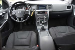 Pelēks Volvo V60 2013 Viļņa, ar dzinēja tilpumu 1.56 L un nobraukumu 247 tūkst. km par 5700 €, foto 12 vietnē AUTOMOTO.COM.LV
