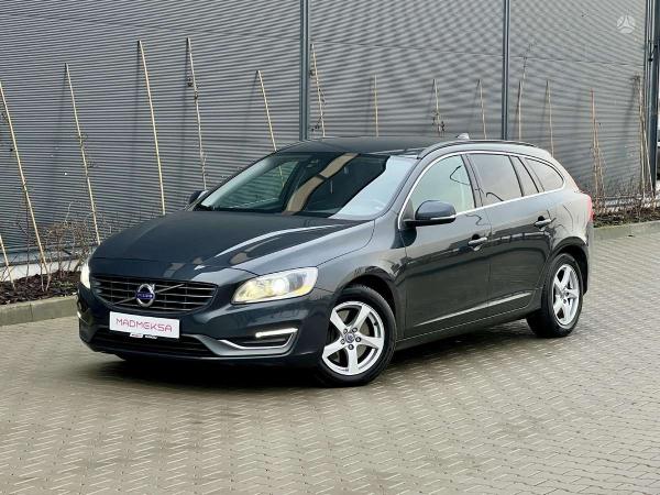 Pelēks Volvo V60 2013 Viļņa, ar dzinēja tilpumu 2.40 L un nobraukumu 215 tūkst. km par 8490 €, foto 3 vietnē AUTOMOTO.COM.LV