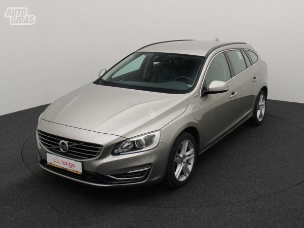 Pelēks Volvo V60 2013 Viļņa, ar dzinēja tilpumu 2.40 L un nobraukumu 212 tūkst. km par 9499 €, foto 1 vietnē AUTOMOTO.COM.LV
