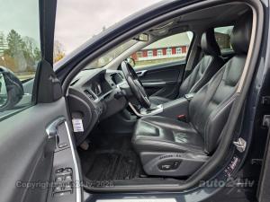 Pelēks Volvo V60 2013 Paide, ar dzinēja tilpumu 2.40 L un nobraukumu 273 tūkst. km par 7999 €, foto 11 vietnē AUTOMOTO.COM.LV