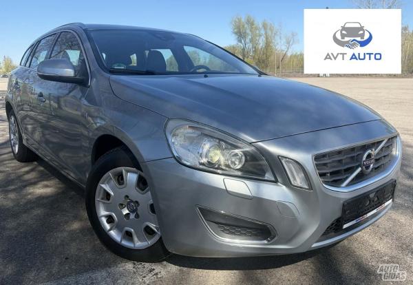 Grey Volvo V60 2013 in Marijampole, with an engine capacity of 1.60 L and mileage of 258 thousand km for 5499 €, photo 1 on AUTOMOTO.COM.LV