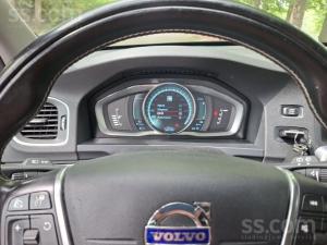 Grey Volvo V60 2013 in Riga, with an engine capacity of 2.40 L and mileage of 260 thousand km for 7150 €, photo 27 on AUTOMOTO.COM.LV