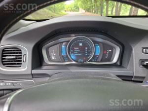 Grey Volvo V60 2013 in Riga, with an engine capacity of 2.40 L and mileage of 260 thousand km for 7150 €, photo 29 on AUTOMOTO.COM.LV