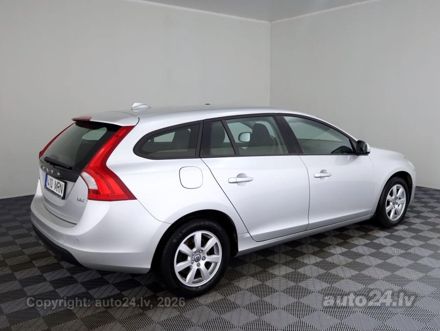 Серый Вольво B60 2013 в Таллин, объемом двигателя 1.60 л и пробегом 395 тыс. км за 3499 €, фото 4 на AUTOMOTO.COM.LV