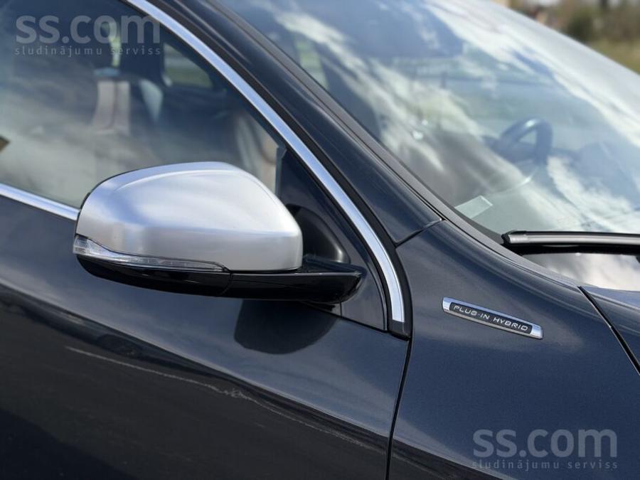Pelēks Volvo V60 2013 Daugavpils, ar dzinēja tilpumu 2.40 L un nobraukumu 310 tūkst. km par 6500 €, foto 12 vietnē AUTOMOTO.COM.LV