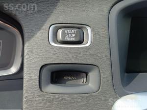 Grey Volvo V60 2013 in Kraslava, with an engine capacity of 2.40 L and mileage of 183 thousand km for 8300 €, photo 14 on AUTOMOTO.COM.LV