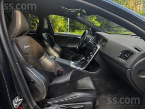 Pelēks Volvo V60 2013 Saldus, ar dzinēja tilpumu 1.60 L un nobraukumu 377 tūkst. km par 6700 €, foto 11 vietnē AUTOMOTO.COM.LV