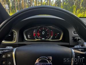 Pelēks Volvo V60 2013 Saldus, ar dzinēja tilpumu 1.60 L un nobraukumu 377 tūkst. km par 6700 €, foto 14 vietnē AUTOMOTO.COM.LV
