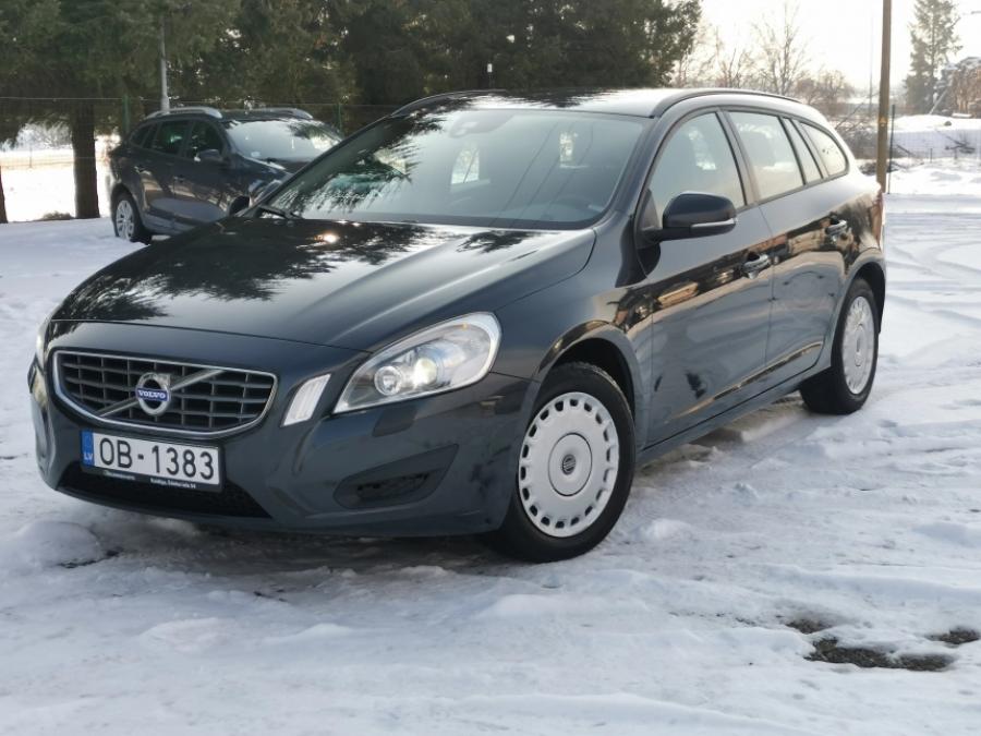 Серый Вольво B60 2013 в Рига, объемом двигателя 2.00 л и пробегом 180 тыс. км за 7300 €, фото 1 на AUTOMOTO.COM.LV