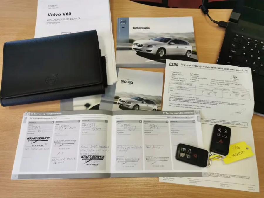 Grey Volvo V60 2013 in Kuldiga, with an engine capacity of 2.00 L and mileage of 180 thousand km for 7300 €, photo 21 on AUTOMOTO.COM.LV