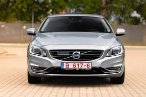 Серый Вольво B60 2013 в Елгава, объемом двигателя 2.40 л и пробегом 260 тыс. км за 9900 €, фото 4 на AUTOMOTO.COM.LV