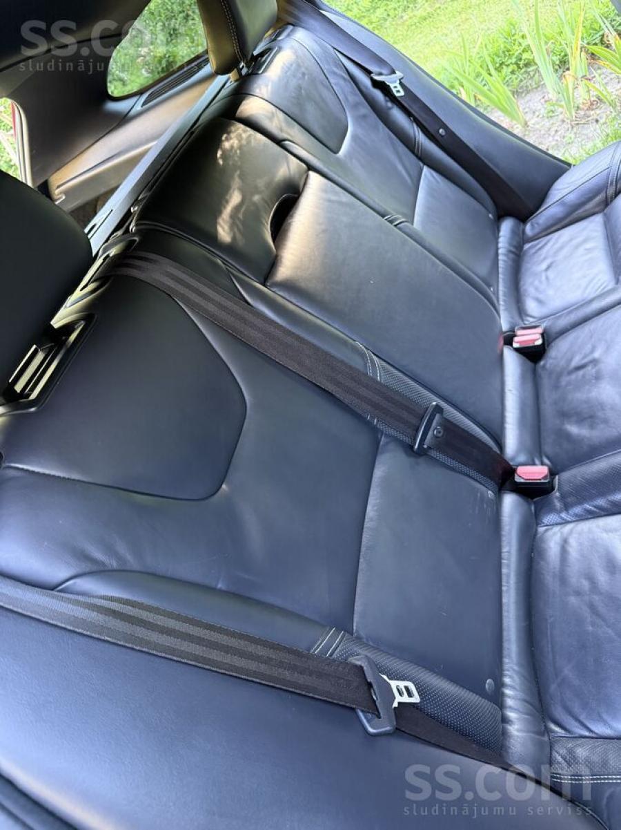 Pelēks Volvo V60 2013 Rīga, ar dzinēja tilpumu 2.00 L un nobraukumu 310 tūkst. km par 4990 €, foto 21 vietnē AUTOMOTO.COM.LV