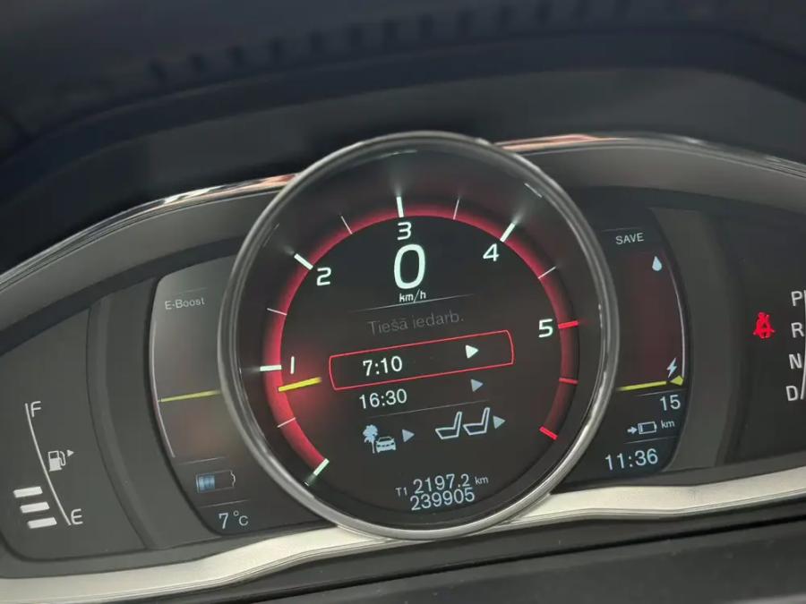 Серый Вольво B60 2013 в Елгава, объемом двигателя 2.40 л и пробегом 240 тыс. км за 7300 €, фото 22 на AUTOMOTO.COM.LV