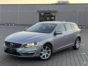 Grey Volvo V60 2013 in Raseiniai, with an engine capacity of 0.00 L and mileage of 210 thousand km for 6850 €, photo  on AUTOMOTO.COM.LV