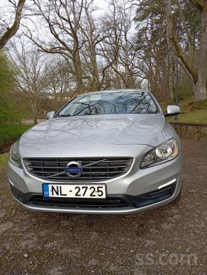 Серый Вольво B60 2013 в Тукумс, объемом двигателя 1.60 л и пробегом 265 тыс. км за 6350 €, фото  на AUTOMOTO.COM.LV