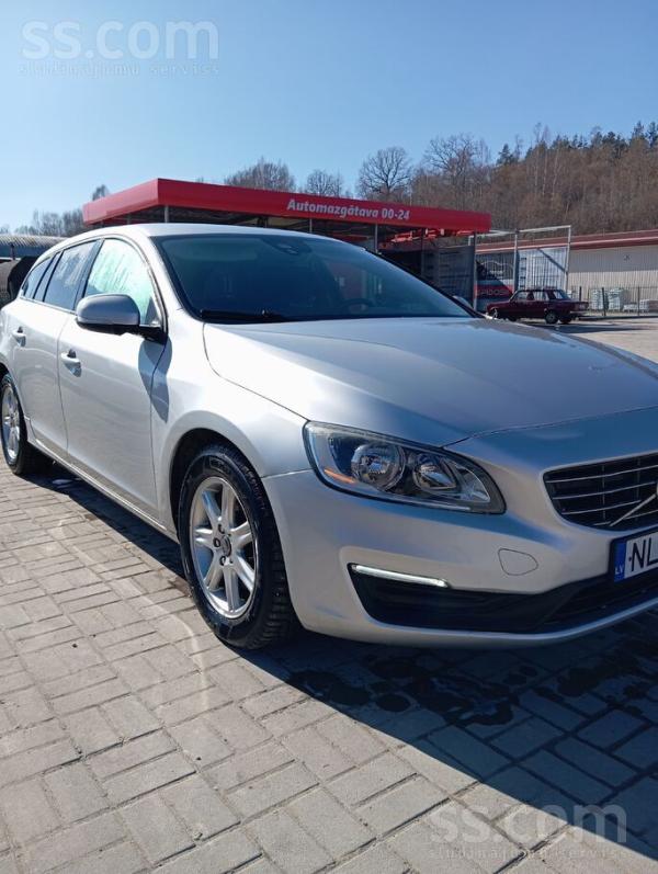 Серый Вольво B60 2013 в Тукумс, объемом двигателя 1.60 л и пробегом 265 тыс. км за 6350 €, фото 2 на AUTOMOTO.COM.LV