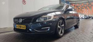 Grey Volvo V60 2013 in Kaunas, with an engine capacity of 2.40 L and mileage of 295 thousand km for 6200 €, photo 4 on AUTOMOTO.COM.LV