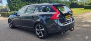Grey Volvo V60 2013 in Kaunas, with an engine capacity of 2.40 L and mileage of 295 thousand km for 6200 €, photo 13 on AUTOMOTO.COM.LV