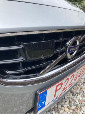 Grey Volvo V60 2013 in Vilnius, with an engine capacity of 2.40 L and mileage of 290 thousand km for 5850 €, photo 16 on AUTOMOTO.COM.LV