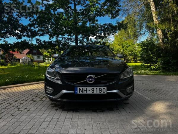 Серый Вольво B60 2013 в Салдус, объемом двигателя 1.60 л и пробегом 378 тыс. км за 5500 €, фото 3 на AUTOMOTO.COM.LV