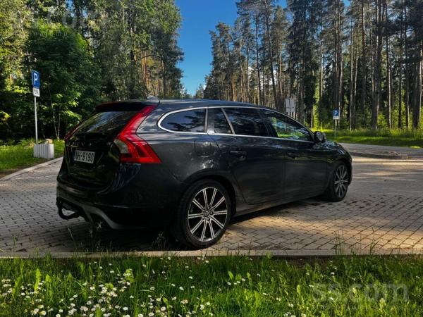 Серый Вольво B60 2013 в Салдус, объемом двигателя 1.60 л и пробегом 378 тыс. км за 5500 €, фото 5 на AUTOMOTO.COM.LV