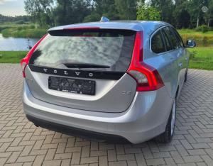 Pelēks Volvo V60 2013 Utena, ar dzinēja tilpumu 2.00 L un nobraukumu 265 tūkst. km par 6450 €, foto 12 vietnē AUTOMOTO.COM.LV