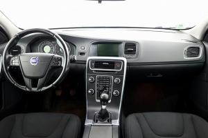 Pelēks Volvo V60 2013 Tallina, ar dzinēja tilpumu 1.60 L un nobraukumu 395 tūkst. km par 3299 €, foto 6 vietnē AUTOMOTO.COM.LV