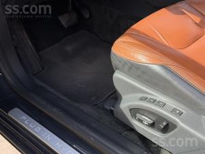 Pelēks Volvo V60 2013 Daugavpils, ar dzinēja tilpumu 2.40 L un nobraukumu 310 tūkst. km par 6500 €, foto 12 vietnē AUTOMOTO.COM.LV