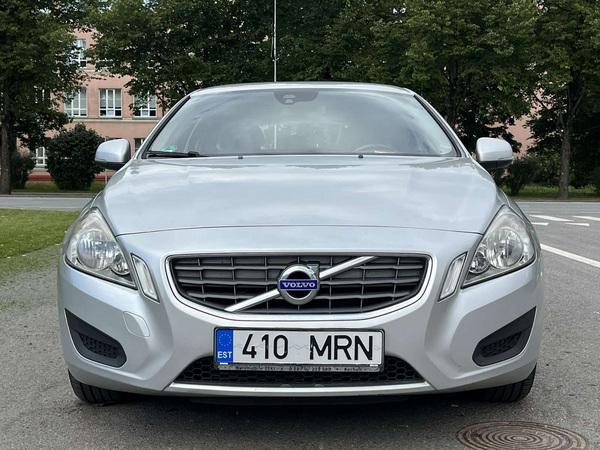 Серый Вольво B60 2013 в Нарва, объемом двигателя 1.60 л и пробегом 395 тыс. км за 3999 €, фото 4 на AUTOMOTO.COM.LV