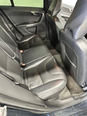 Pelēks Volvo V60 2013 Tallina, ar dzinēja tilpumu 1.60 L un nobraukumu 375 tūkst. km par 4499 €, foto 7 vietnē AUTOMOTO.COM.LV