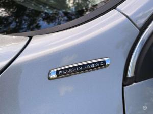 Pelēks Volvo V60 2013 Viļņa, ar dzinēja tilpumu 2.40 L un nobraukumu 256 tūkst. km par 6000 €, foto 20 vietnē AUTOMOTO.COM.LV