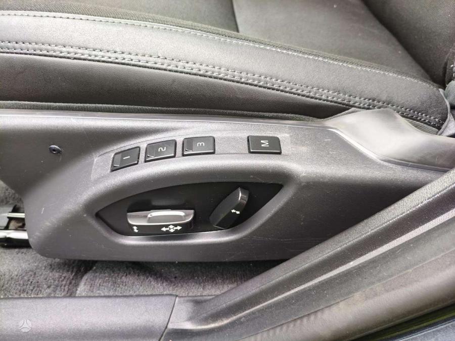 Pelēks Volvo V60 2013 Viļņa, ar dzinēja tilpumu 2.00 L un nobraukumu 278 tūkst. km par 5700 €, foto 13 vietnē AUTOMOTO.COM.LV