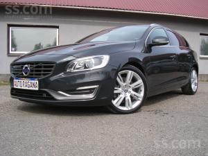 Grey Volvo V60 2013 in Riga, with an engine capacity of 2.40 L and mileage of 0 thousand km for 8350 €, photo 10 on AUTOMOTO.COM.LV