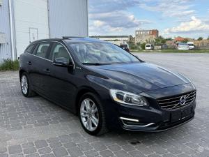 Pelēks Volvo V60 2013 Alīta, ar dzinēja tilpumu 2.40 L un nobraukumu 278 tūkst. km par 5999 €, foto 3 vietnē AUTOMOTO.COM.LV