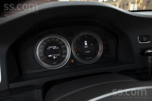 Серый Вольво B60 2013 в Елгава, объемом двигателя 2.00 л и пробегом 0 тыс. км за 5650 €, фото 9 на AUTOMOTO.COM.LV