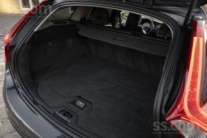 Grey Volvo V60 2013 in Jelgava, with an engine capacity of 2.00 L and mileage of 0 thousand km for 5650 €, photo 20 on AUTOMOTO.COM.LV