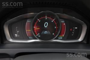 Grey Volvo V60 2013 in Jelgava, with an engine capacity of 2.40 L and mileage of 224 thousand km for 9250 €, photo 21 on AUTOMOTO.COM.LV
