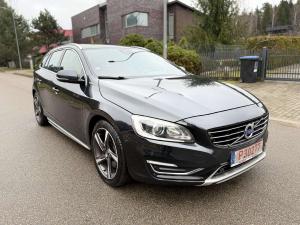 Grey Volvo V60 2014 in Vilnius, with an engine capacity of 2.40 L and mileage of 285 thousand km for 8200 €, photo 7 on AUTOMOTO.COM.LV
