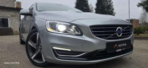 Grey Volvo V60 2014 in Kazlu Ruda, with an engine capacity of 2.40 L and mileage of 295 thousand km for 7300 €, photo 4 on AUTOMOTO.COM.LV