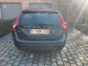 Pelēks Volvo V60 2014 Šauļi, ar dzinēja tilpumu 1.97 L un nobraukumu 300 tūkst. km par 5650 €, foto 4 vietnē AUTOMOTO.COM.LV