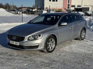 Pelēks Volvo V60 2014 Tauragė, ar dzinēja tilpumu 1.98 L un nobraukumu 258 tūkst. km par 6300 €, foto 3 vietnē AUTOMOTO.COM.LV
