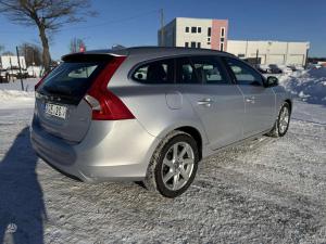 Pelēks Volvo V60 2014 Tauragė, ar dzinēja tilpumu 1.98 L un nobraukumu 258 tūkst. km par 6300 €, foto 4 vietnē AUTOMOTO.COM.LV