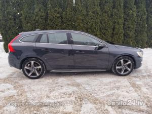Pelēks Volvo V60 2014 Paide, ar dzinēja tilpumu 2.00 L un nobraukumu 177 tūkst. km par 7990 €, foto 7 vietnē AUTOMOTO.COM.LV