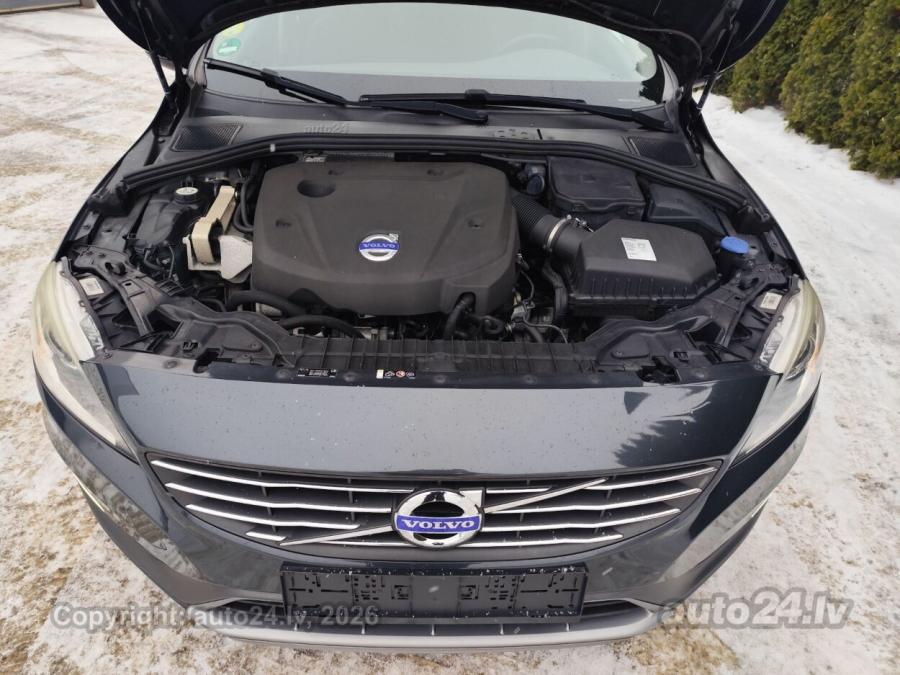 Pelēks Volvo V60 2014 Paide, ar dzinēja tilpumu 2.00 L un nobraukumu 177 tūkst. km par 7990 €, foto 18 vietnē AUTOMOTO.COM.LV